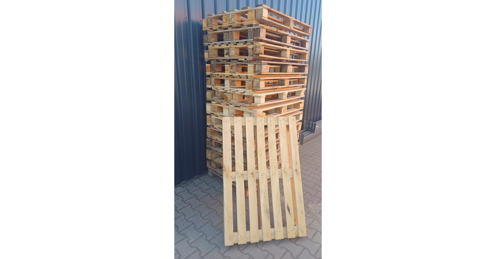 Használt nagy teherbírású egyutas raklap 800x1200 mm