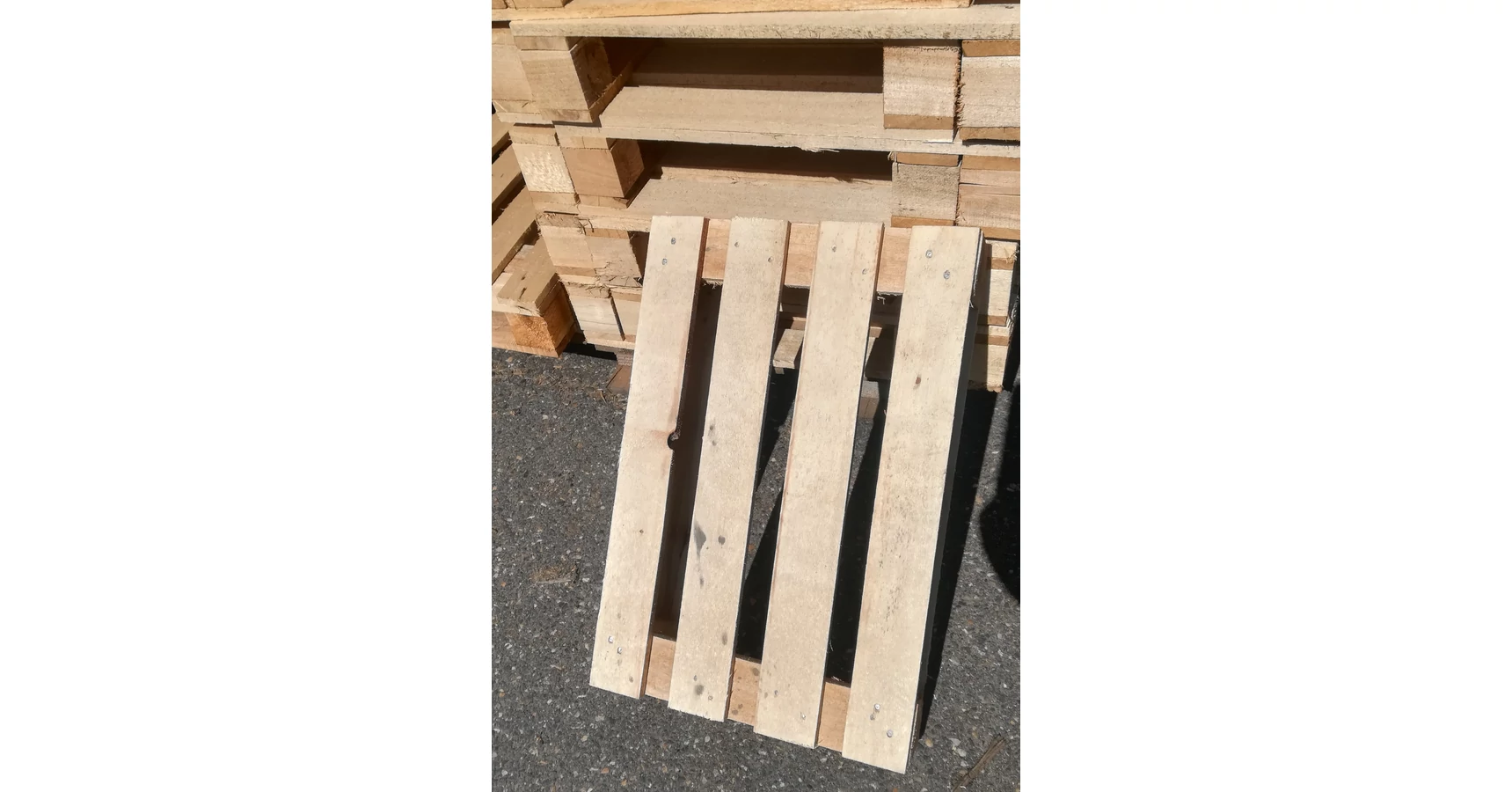 Új negyedes raklap 400x600 mm